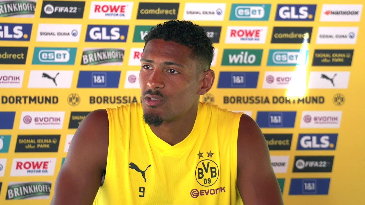 BVB-TV | Pool Interview with Sebastien Haller